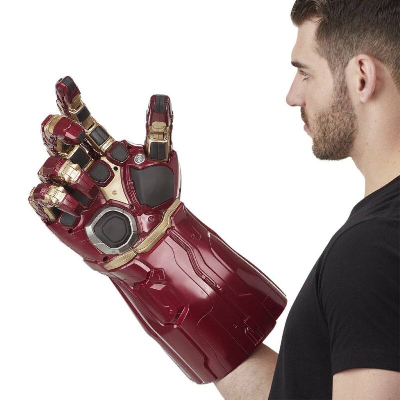 Marvel Legends Series Avengers Electronic Power Gauntlet – B3 STORE